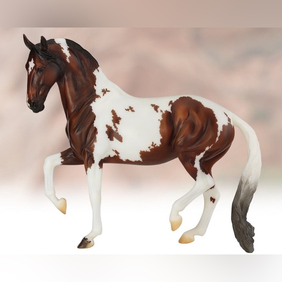Breyer | Toys | Breyer 224 Collector Club Exclusive Antonia Bay Tobiano ...